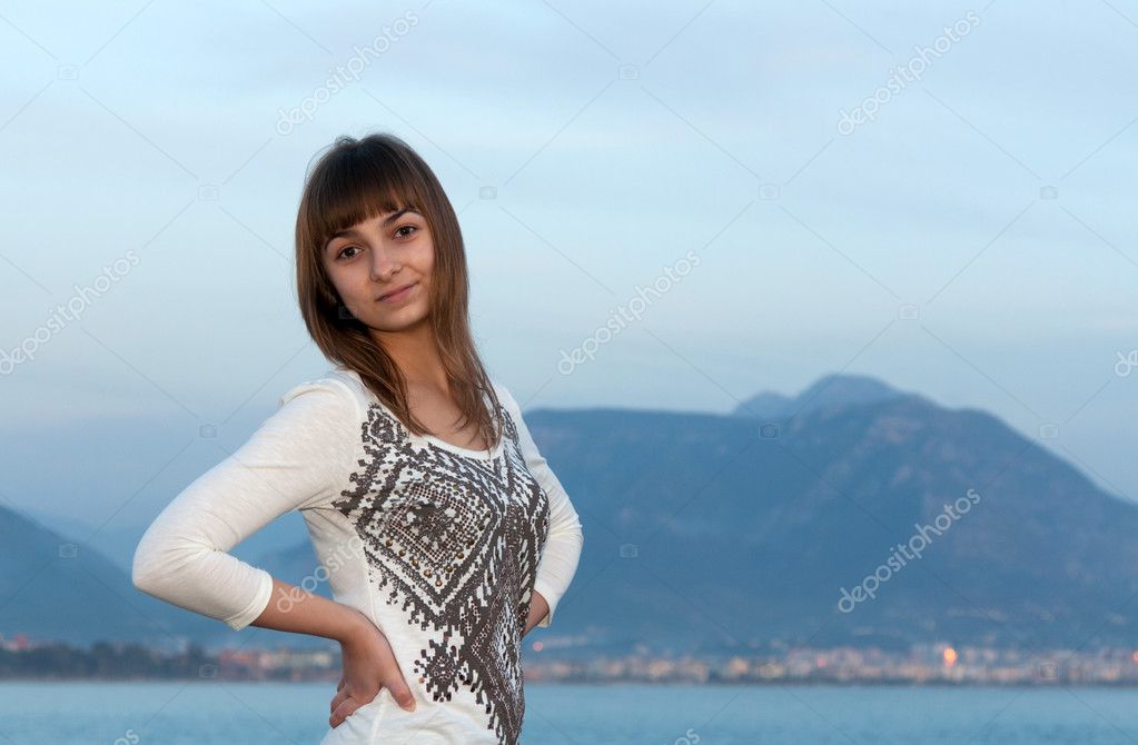 Beautiful young girl — Stock Photo © Ruslan #4926877