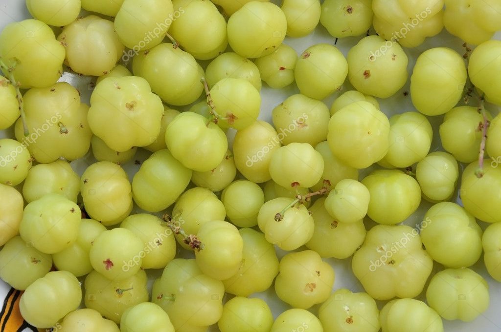 Star gooseberry fruit — Stock Photo © Meawpong2008 #4353517