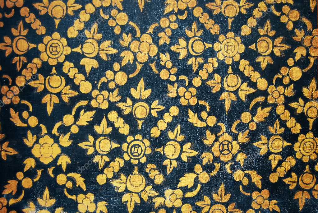 Ancient Thai pattern drawing in Buddha Temple — Stock Photo © zmkstudio ...