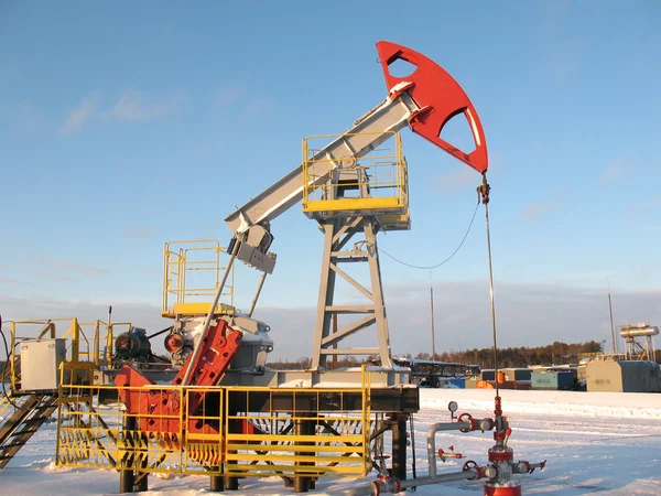 Pump jack 10 - Stock Image - Everypixel